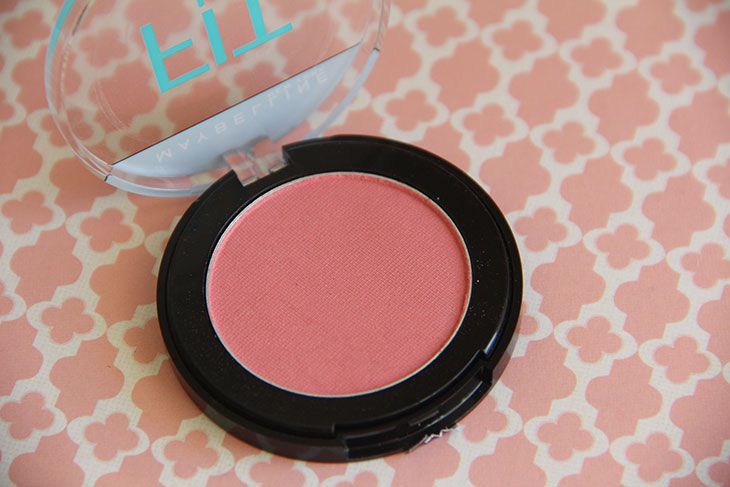 Conheça 3 opções de blushes cor de rosa com "carinha de saúde"