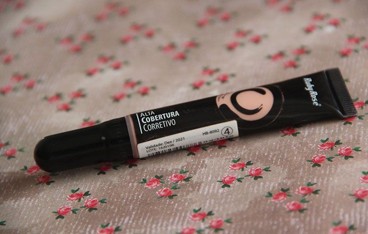 Corretivo Ruby Rose alta cobertura número 4: Salmão!